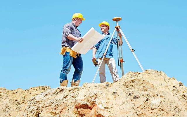 Surveying, GIS & mapping with high-precision GNSS